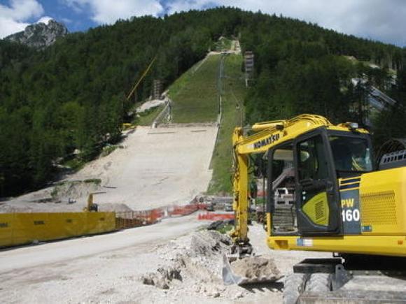 Planica-konkurs kan forsinke drømmerekorden på 250 meter Planica-konkurs kan forsinke drømmerekorden på 250 meter
