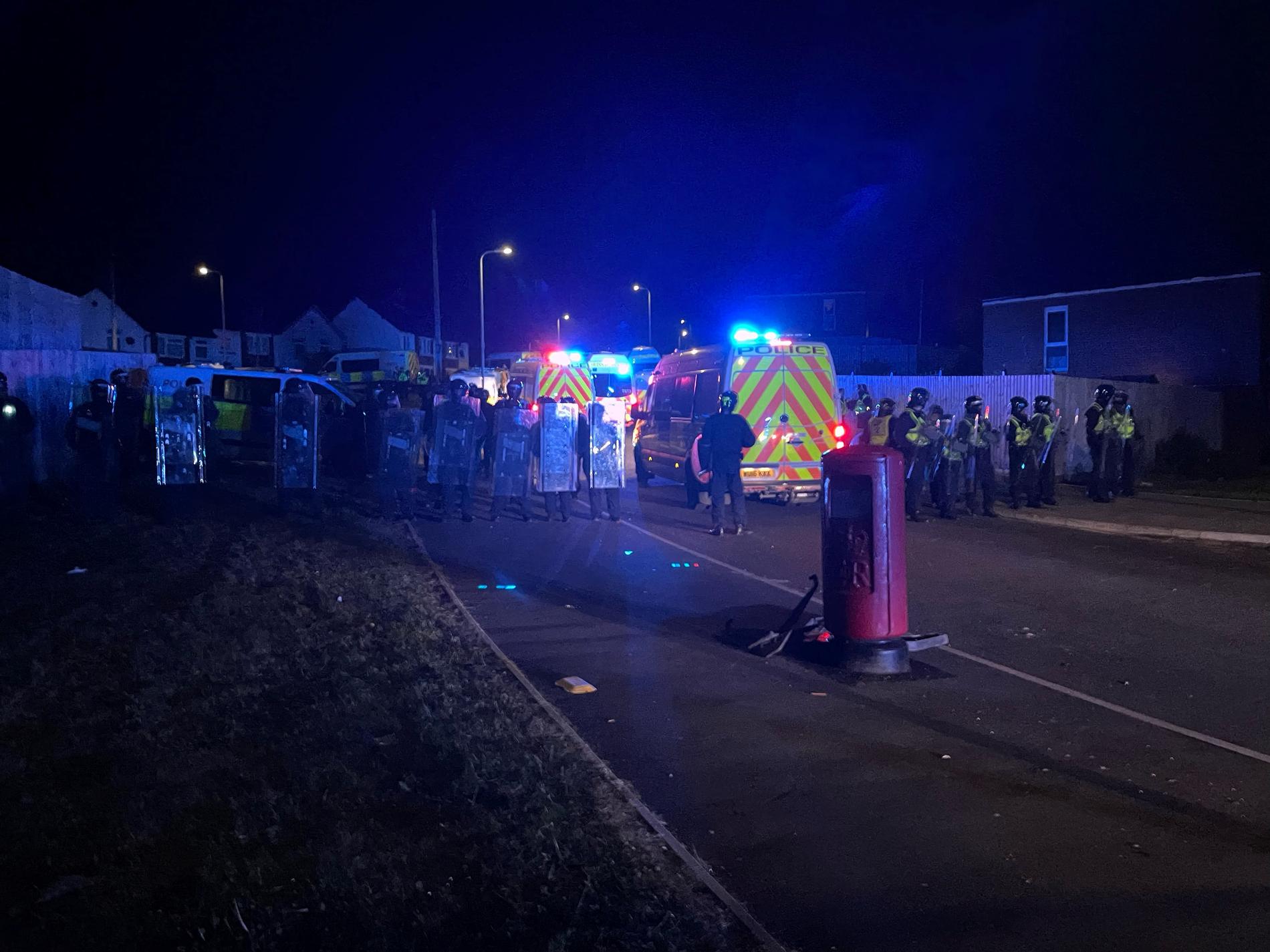 Chaotic scenes in Cardiff after a road accident Chaotic scenes in Cardiff after a road accident