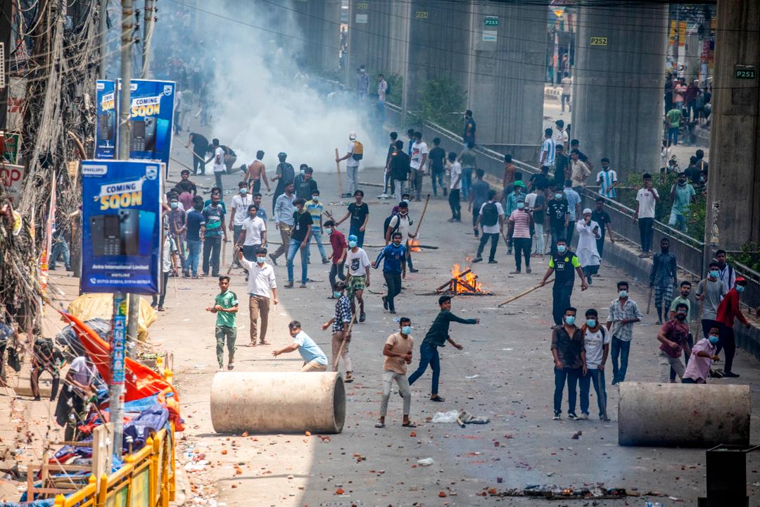 AFP: Politiet i Bangladesh skyter med skarpt mot demonstranter i Dhaka AFP: Politiet i Bangladesh skyter med skarpt mot demonstranter i Dhaka