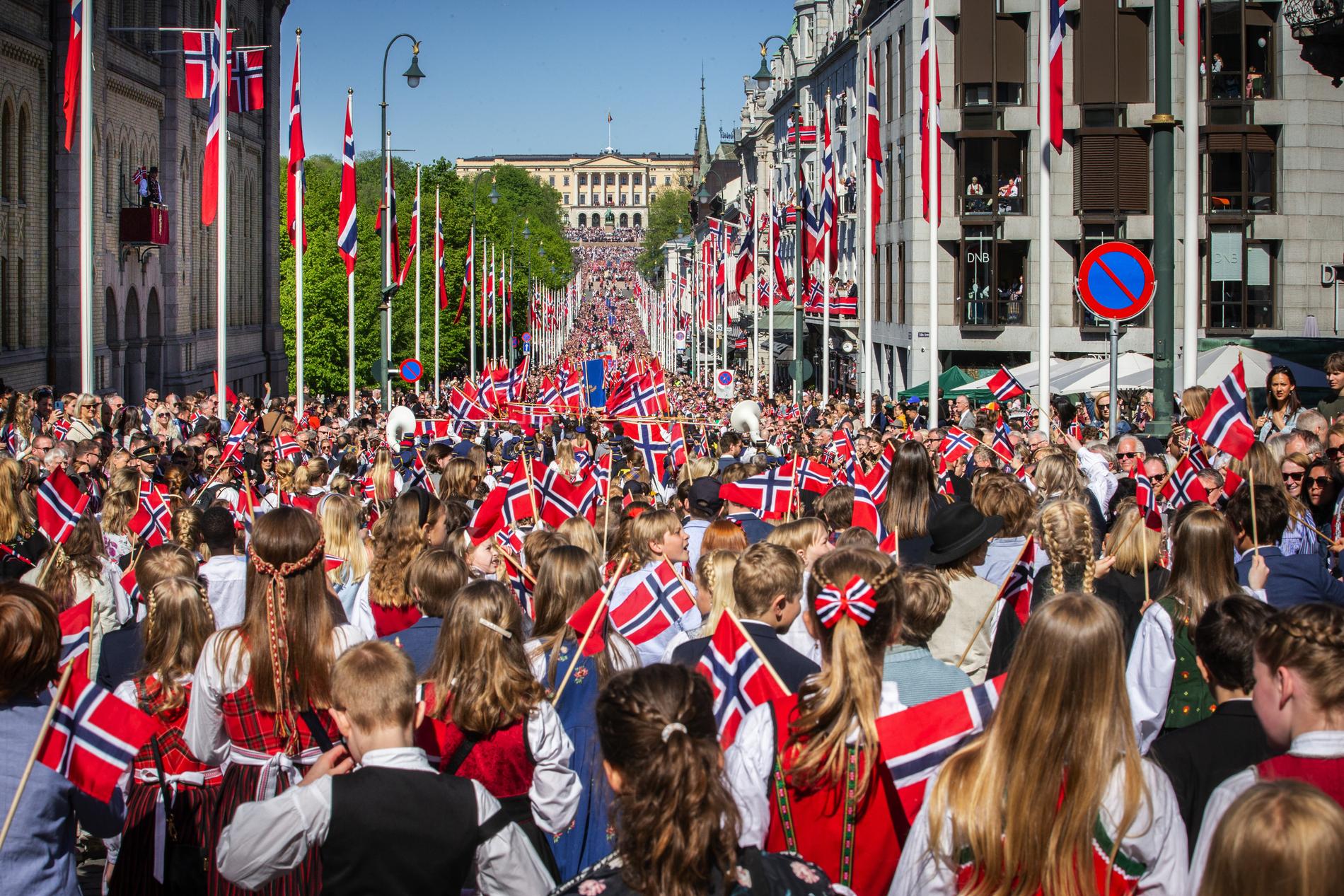 17. mai: Nattklubber opplever ekstrem trafikk - Nyheter Idag 17. mai: Nattklubber opplever ekstrem trafikk - Nyheter Idag